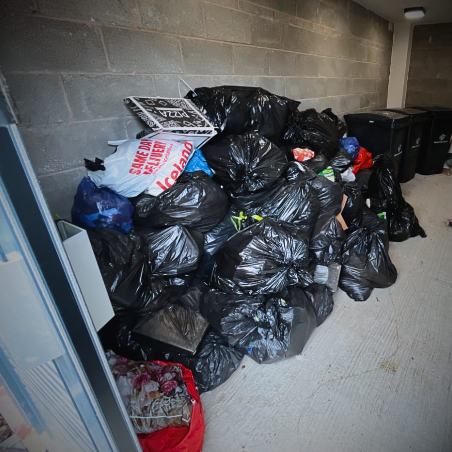 Man & Van Large Waste Collection | KwikTip