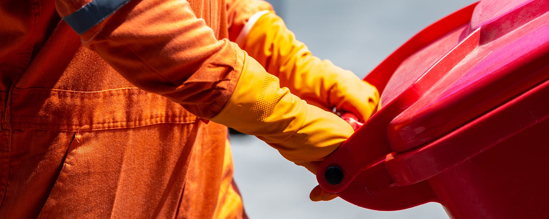 Equipment and Workwear Issue - KwikTip